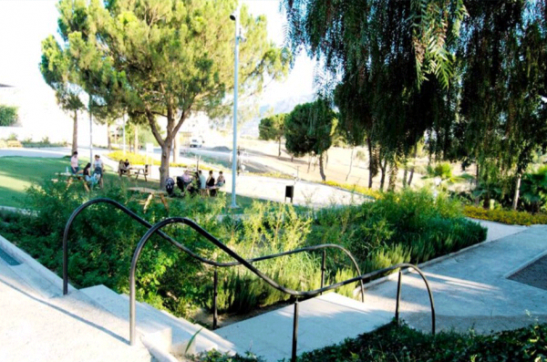 Premiado por el Urban Solutions un parque con elementos de juego y ...