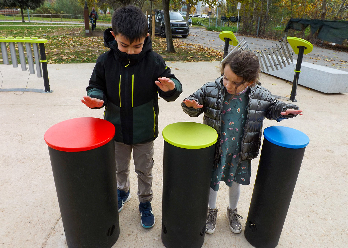 Manufacturer of urban furniture, mobility solutions, and street ...